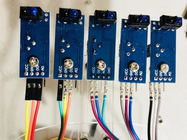 Robot seguidor de línea para Arduino - EcuaRobot